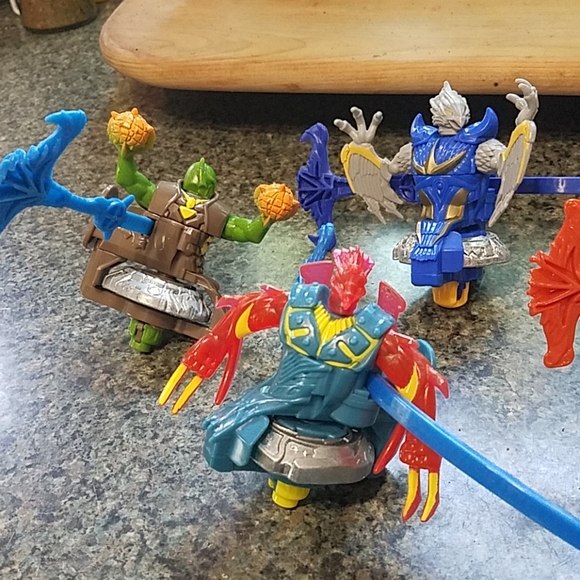 Hasbro | Toys | Toys Super Heros Spinning 4 | Poshmark